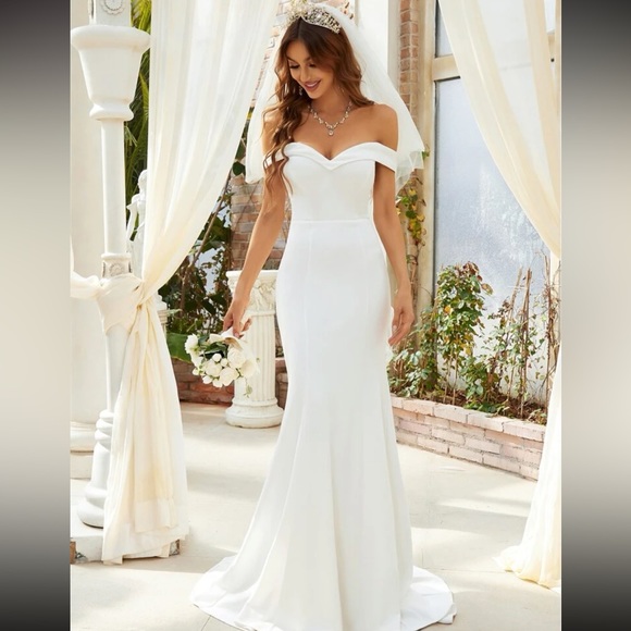 Rebellious Rose | Dresses | Fold Off Shoulder Mermaid Hem Wedding Dress ...